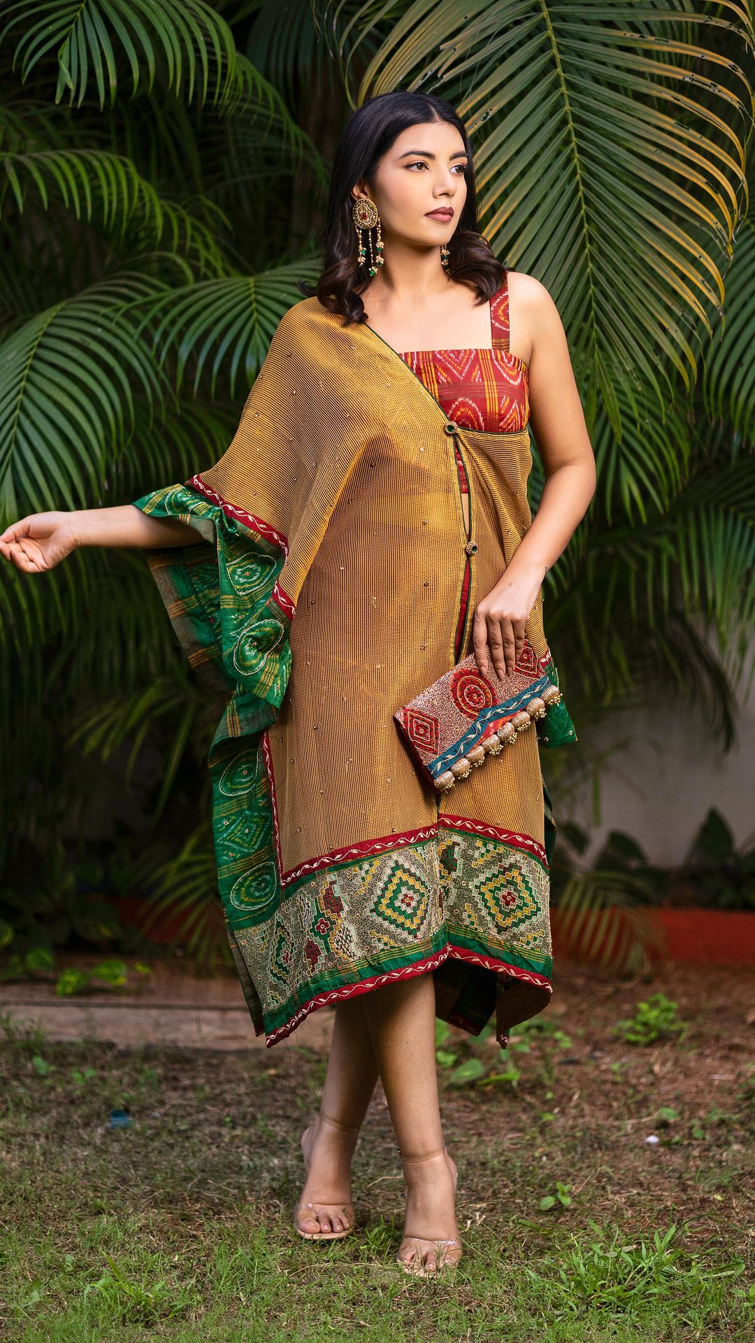 Belisha: Transform Old Clothes into Designer Gifts They'll Love